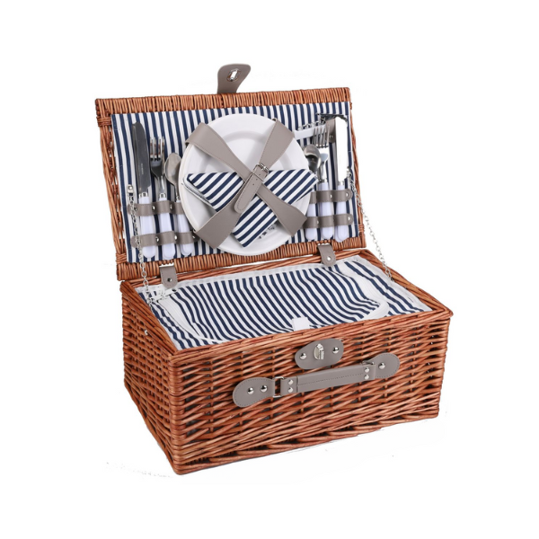 Picnic – Sourcing Magic